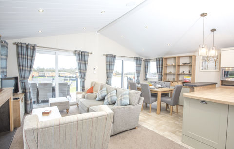 Resort Map - Campsite, Glamping & Lodges | Crealy Resort