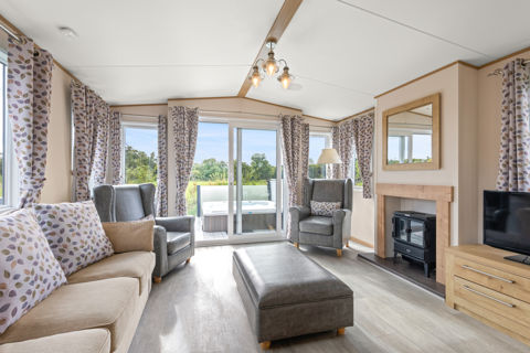 Resort Map - Campsite, Glamping & Lodges | Crealy Resort